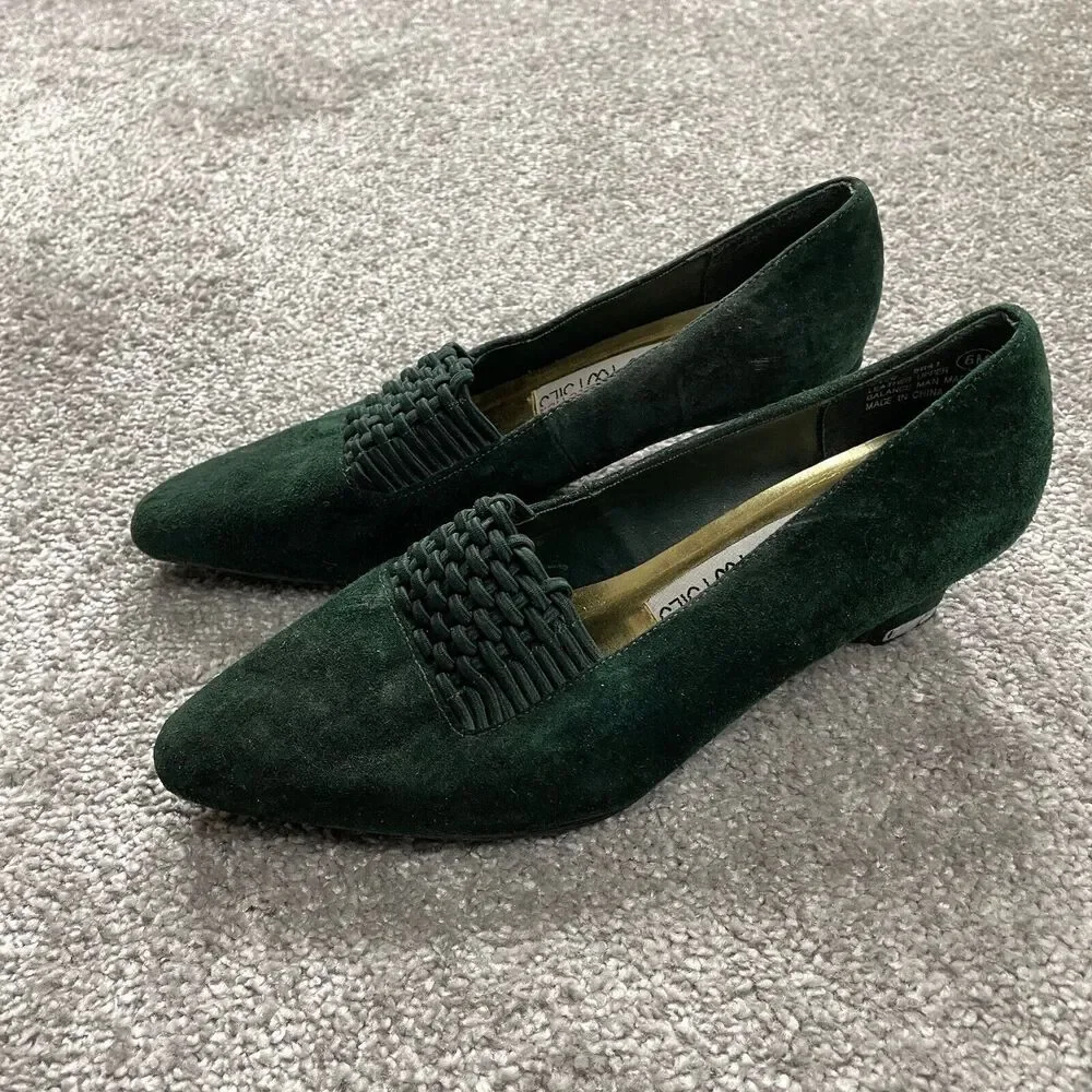 Mootsies Tootsies | Shoes | Mootsies Tootsies Slip On Loafer Womens ...